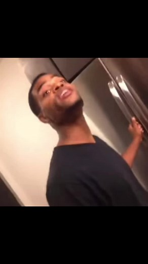 Explaining the Comically Large Spoon Meme