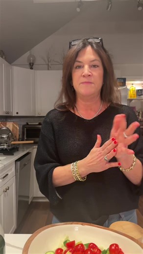 Easy Homemade Salad Dressing Recipes