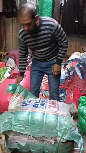 Organizing Clothing: Tips for Folding and Sorting