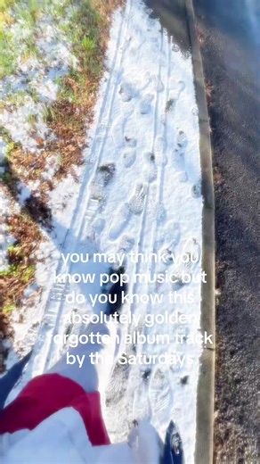 i will be a good girl!!! 'open up' by the saturdays is my stroppy girl anthem also an old lady gave me a dirty look for doing this #thesaturdays @NESSA @mollieking @girlbandposts @unahealy @rochelle @Frankie Bridge #teamsats #wordshaker