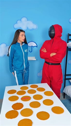 Building Wooden Log Cabin in Forest 🌲🎈 | Survival House rsk Step by Step"100 #shorts