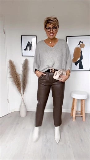Stylish Outfit Ideas for Women Over 50