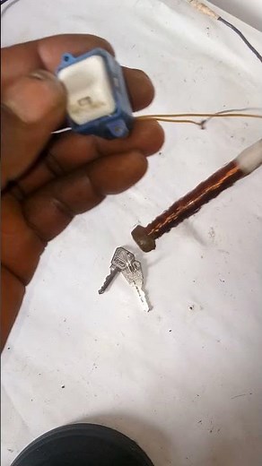 🧲 Magnetize Metal Using Copper Wire ⚡ Simple Electromagnet Experiment.#diy #experiment #science