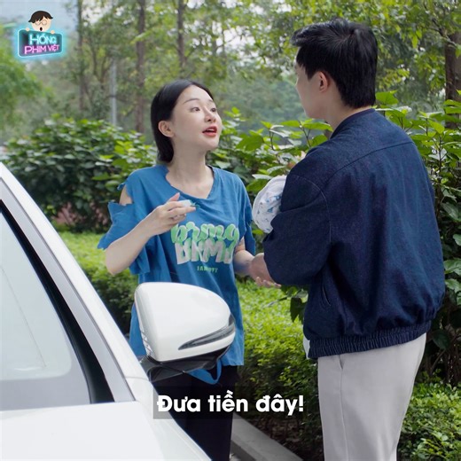 10K reactions · 453 shares | Đem con qu-ăng thẳng ra sông chỉ vì để kiếm t.iền loại mẹ này là mẹ quạ mổ rồi | Hóng Phim Việt | Facebook