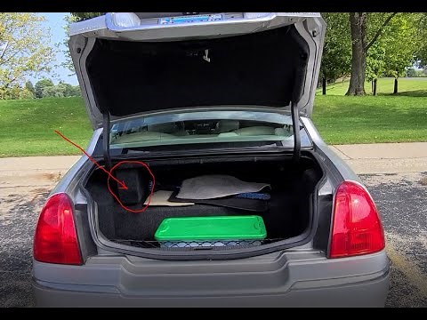 Lincoln Town Car Guy Explores the Motor of his Automatic Trunk Release on Signature Limited