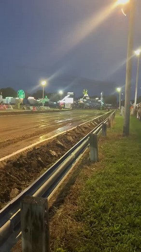 Rough ride tonight in Monroe Wisconsin | Badger State Tractor Pullers