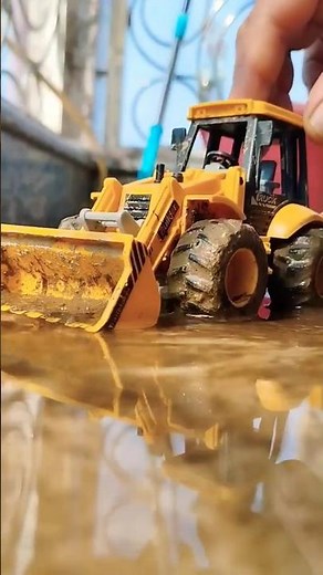 Digging soil mud work in progress by Bulldozer JCB Excavator Loading Scale model offroad #machine