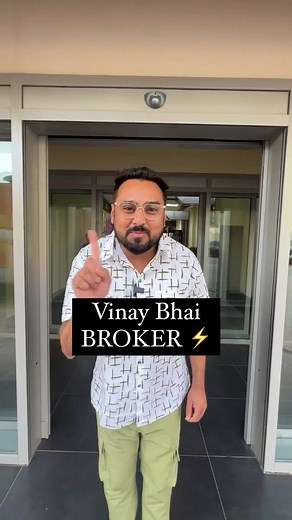 Vinay Bhai Broker ⚡️ Property chahiye Miljayegi 💯..Content Credits : @anshstagram04 .#dubai #dubairealtor #realtor #realtorlife #meme #realestatememes #comedy #india #desi #funnyvideos #viral #viralvideos #realestateinvestor #bhavesh #biggnerds #broker | Vinay Shah
