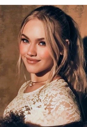 definition of perfect🤩 (My audition for the skyelight house!!) @ʜᴀɴ 𝜗𝜚˚⭑.⋆ᶠˢ @𝙟𝙪𝙡𝙚𝙨 ꪆ୧ ₊·˚ ༘ ┊͙ @⋆˚࿔ Ellie 𝜗𝜚˚⋆ @Skyelights House ୨୧ sp: @𑣲𝐬𝐜𝐞𝐧𝐞𝐩𝐚𝐜𝐤𝐬 @⤷ anna ✧･ﾟ @𝐄𝐦𝐦𝐚❦ @Freya Skye @Freya Skye HQ @Hollywood Records #freyaskye #viral #edit #fyp #freya