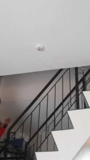 Installing smoke detector #SmokeDetectorInstallation #smokedetector #smokealarm #smokealarmsafety #facebookpostreels Genevieve Delatorre Anghag Rudy Dela Torre | Ann De La Torre