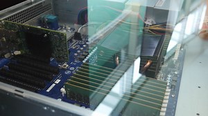 5.4K views · 131 reactions | AMD Epyc geht an der Start! Unsere Partner Samsung, Microsoft, 1&1 und viele weitere zeigen sich begeistert von der Performance unserer neuen Server-CPU. | AMD | Facebook