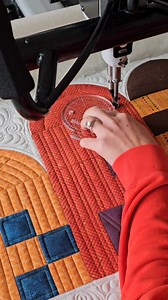 This Starry Night quilt was so much fun to custom machine quilt. 😍 Sometimes quilts become my place to play, and that's just the way I like them! We'll be dropped a new video in the PNQ Academy this Friday, where I'll share my process of custom machine quilting this beautiful quilt. BUT!! Now thru midnight 2/29, we're hosting our LEAP DAY SALE! Save 29% sitewide find unreal deals on PNQ Academy subscriptions. Run, this sale ends soon! www.piecenquilt.com Quilt pattern is Starry Night by @sewkin