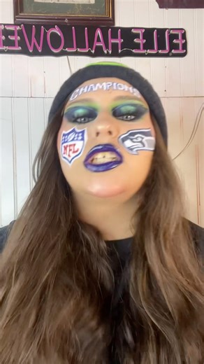 #youtubeshorts #seattleseahawks #seattleseahawksmakeup #trendingshorts #viralshorts #facepaint #fyp