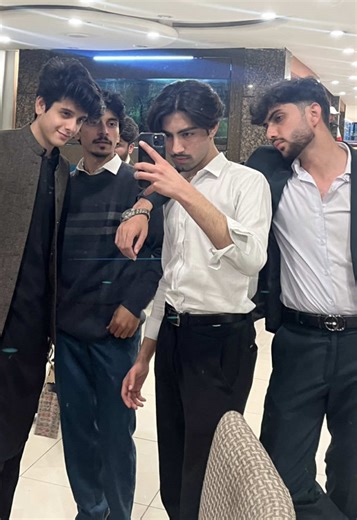 Bloopers with Beautiful Besties: Fun Moments Captured