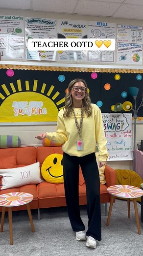 💛☀️🫶🏼 I love teacher work days!! Hope y’all had a great day!! #teacher #teachers #teacherlife #elementaryteacher #teachersofinstagram #elementary #classroom #firstyearteacher #school #teacherootd | Katie Lynn Ward