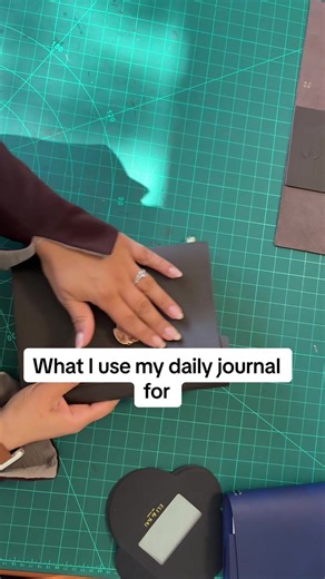 How to Use Leather Journals in 2026
