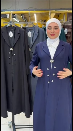 ‎rujin style روجين ستايل‎ on Instagram‎: "9336❤️ الموسم الشتوي من روجين 😍💥🔥🔥 طقم قطعتين يخبل 💥🔥 السعر45الف فقط الخامة 🌷 برادا مبطن شتوي المقاسات من38ل66 الطول130/105سم الوان/اسود،كحلي،جوزي،زمرد،رصاصي يوجد توصيل لكافة محافظات العراق ❤️"‎