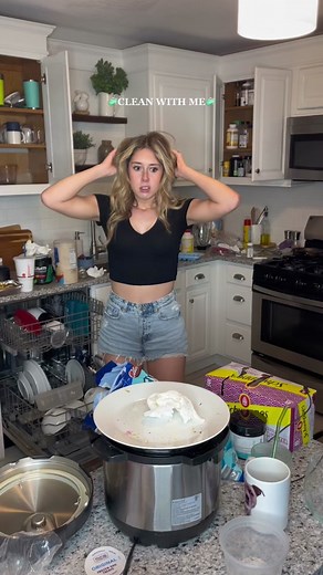 Messy Kitchen Cleaning Routine | Clean with Me Motivation