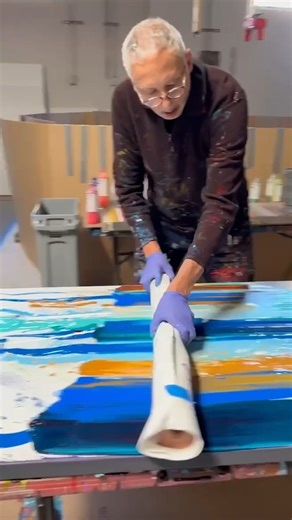 Adding waves to the canvas | Simon Bull