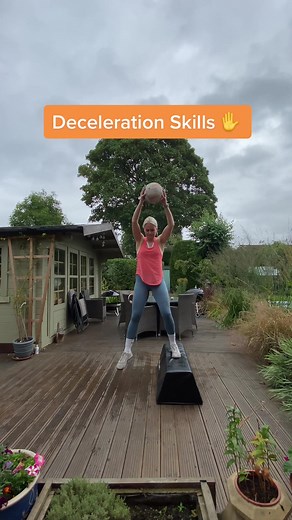 Mastering Body Deceleration for Athletes: Injury Prevention & Performance Boost