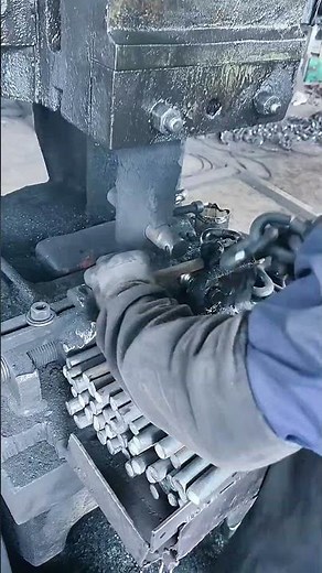 Chain Link Bending and Hooking Process Demonstrated With Smooth Machine Workflow