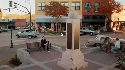 FINAL SPOILERS!!! Ellos tenían que tener un final juntos... la verdad si me dolió bastante ver que no pudieron irse lejos y vivir una vida ellos dos juntitos y felices 💔 #mileven #strangerthings #strangerthings5 #milevenedit #fyyyyyyppppppppp