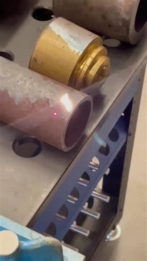 Entfernung Rost mit Pulslaser - Rust removal with pulsed laser