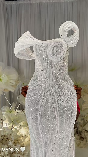 19K views · 652 reactions | Quick story time! This was the background that I wanted to use, but when I tried it, hmmm it was swallowing my VENUS 凉 I was almost depressed on that day, but then we decided to take out the huge standing flowers and go with the curtains. Do you think I made a mistake?? | DianeBanks | Facebook