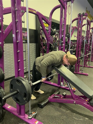 Chest Supported Smith Machine Row Techniques