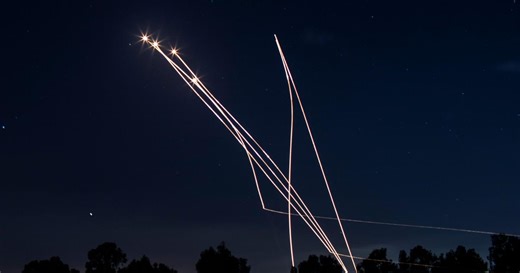 Israelul se pregăteşte de un război SUA-Iran şi testează protocoale de securitate civilă