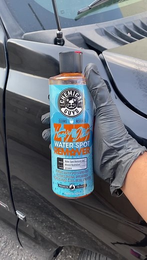 Eliminate stubborn water spots with Heavy Duty Water Spot Remover Gel! 💦 https://www.chemicalguys.com/heavy-duty-water-spot-remover/water-spot-remover.html Heavy Duty Water Spot Remover is a specialty citrus based gel cleaner that instantly erases alkaline water mineral stains from various areas around your ride such as paintwork, glass, polished metal, and much more! Tag a friend who needs to pick up a bottle of Heavy Duty Water Spot Remover Gel today! | Chemical Guys