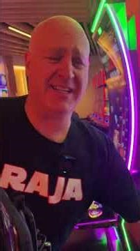 $1000 SPIN LEADS TO INSANE JACKPOT ON SPOOKY LINK! #slots #casino #vegas