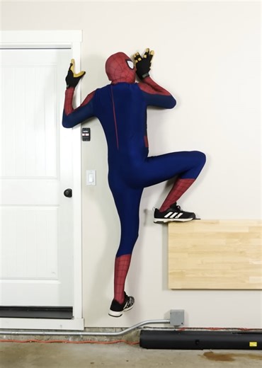 I try to climb a wall with nano tape!