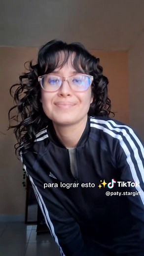 Cómo usar mousse para definir ondas en cabello