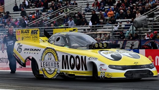 Buddy Hull Returns to NHRA Funny Car action at Las Vegas
