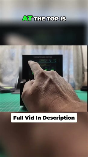 Digital SWR Meter: Easy Reading & Zombie Green Color! #shorts