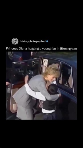 In October 1995, Princess Diana visited the Foundation for Conductive Education for the disabled in Birmingham, England. During this visit, she warmly embraced a young boy named Laurence Chambers, who accompanied her during the event. | History In Pictures
