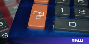 World's First True Handheld Calculator [video]