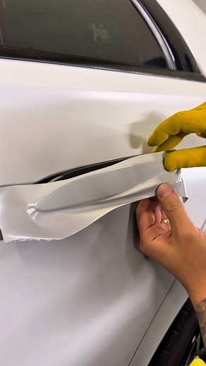 Wrapping up Mercedes Benz Door Handle in Satin Grey Vinyl, perfection 🔥 | Wrap Meisters