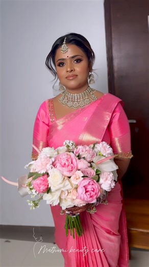 Our Charming Bride KAJENTHANY ✨ We design every bride’s outfit with love & perfection. Be the bride who stands out uniquely! Hair & Makeup Mathumi Beauty Care Mathumi Thayaparan . . . #ViralMakeup #MakeupTrends #MakeupLooks #BeforeAndAfterMakeup #MakeupMagic #BeautyInfluencer #MakeupCommunity #MakeupInspo #MakeupReels #BridalMakeup #BrideToBe #WeddingMakeup #BridalGlow #GlamMakeup #SoftGlam #HDMakeup #FlawlessBride #BridalMUA #EngagementMakeup | Mathumi Thayaparan