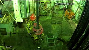 8.9K views · 236 reactions | Top drive falling Get Oilfield iHandbook (Android App) here ➡ https://goo.gl/NzuhfH | National Oilfield Tool | Facebook