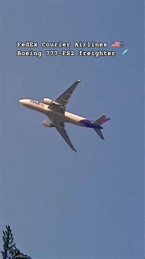 FedEx Courier Airlines 🇺🇸! Boeing 777-FS2 #shorts #aviation #airport #edit #new #viral #trending