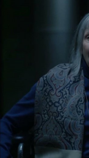 I’m dreaming of a bite 🧛🏻 Christmas 🎄. Watch the "The Night Nurse" on #ALTER.