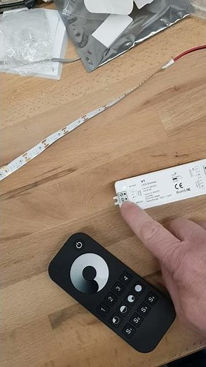 LED24.cc RT6 4 Kanal LED Dimmer Fernbedienung an Receiver (Empfänger) anlernen.