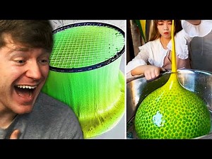 Reacting to ODDLY SATISFYING VIDEOS! (Relaxing)