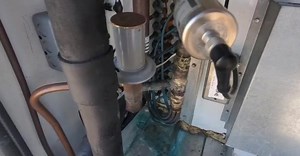 After talking to a 35 year tech....This is a thing! . . #hvac #hvacr #hvaclife #refrigeration #hotgasbypass #realhvacreallife #bluecollar #skilledtrades #hvacknowledge #hvaceducation | HVAC Know It All