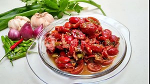 Stir-fried melinjo skin, is a food made from the main ingredient of melinjo fruit skin, a food often found in Central Java, Indonesia