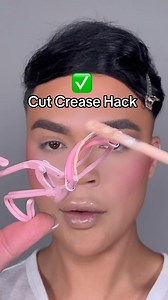 188K views · 59K reactions | Cut crease hack ‼️ ❌✅ yay or pass ⁉️ #makeup #eyeshadow #cutcrease #tipsdebelleza #smokeyeye #beauty #makeuphacks #hacks #viralvideos | LaviedunPrince | Facebook