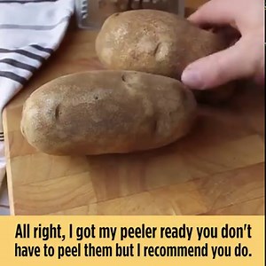 527K views · 74 reactions | Crispy, crunchy, diner-style hashbrowns are good *any* time of day. Let Chef John show you how to make the best. (via Allrecipes) GET THE RECIPEL https://armagazine.com/3zclnU4 | MyRecipes | Facebook