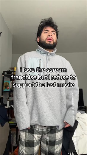 girl i will risk a virus on my computer #scream